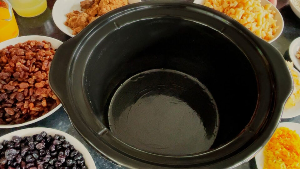 Slow Cooker Christmas Mincemeat - Tales From The Kitchen Shed