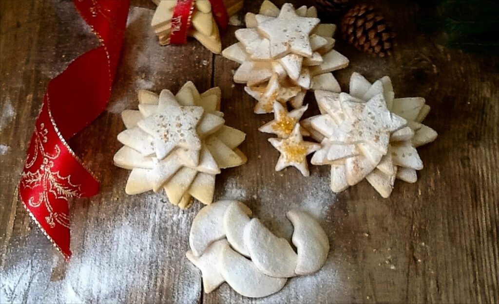 Christmas Shortbread Biscuits - Tales From The Kitchen Shed