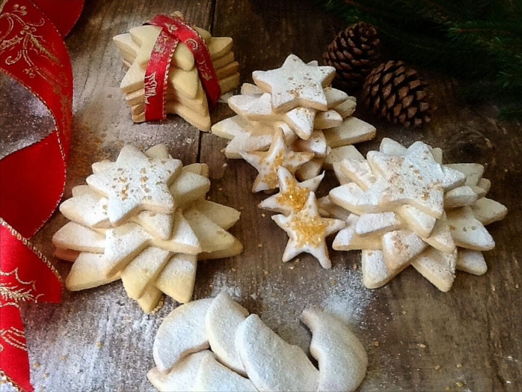 Christmas Shortbread Biscuits - Tales From The Kitchen Shed