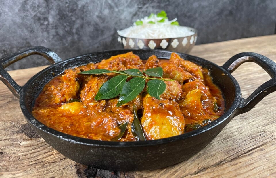 Kerala Style Chicken Curry (Nadan Kozhi) - Tales From The Kitchen Shed