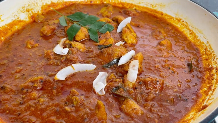 Kerala Style Chicken Curry (Nadan Kozhi) - Tales From The Kitchen Shed