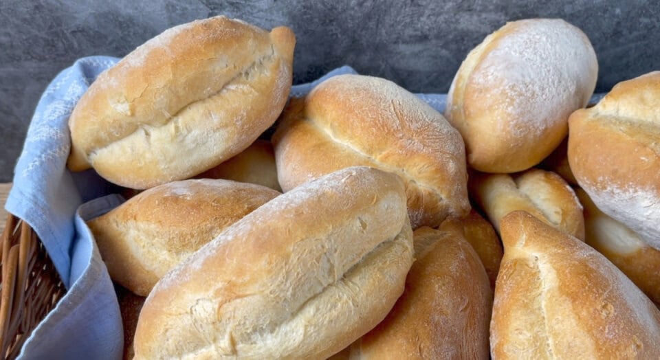 Portuguese Bread Rolls | Papo Secos - Tales From The Kitchen Shed