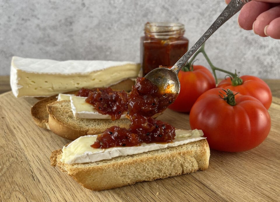 Tomato and Chilli Chutney - Tales From The Kitchen Shed