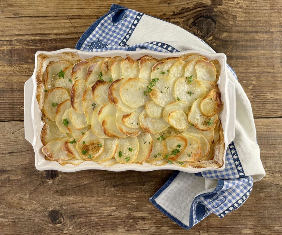 French Boulangère Potatoes (Potato and Onion Bake) - Tales From The ...
