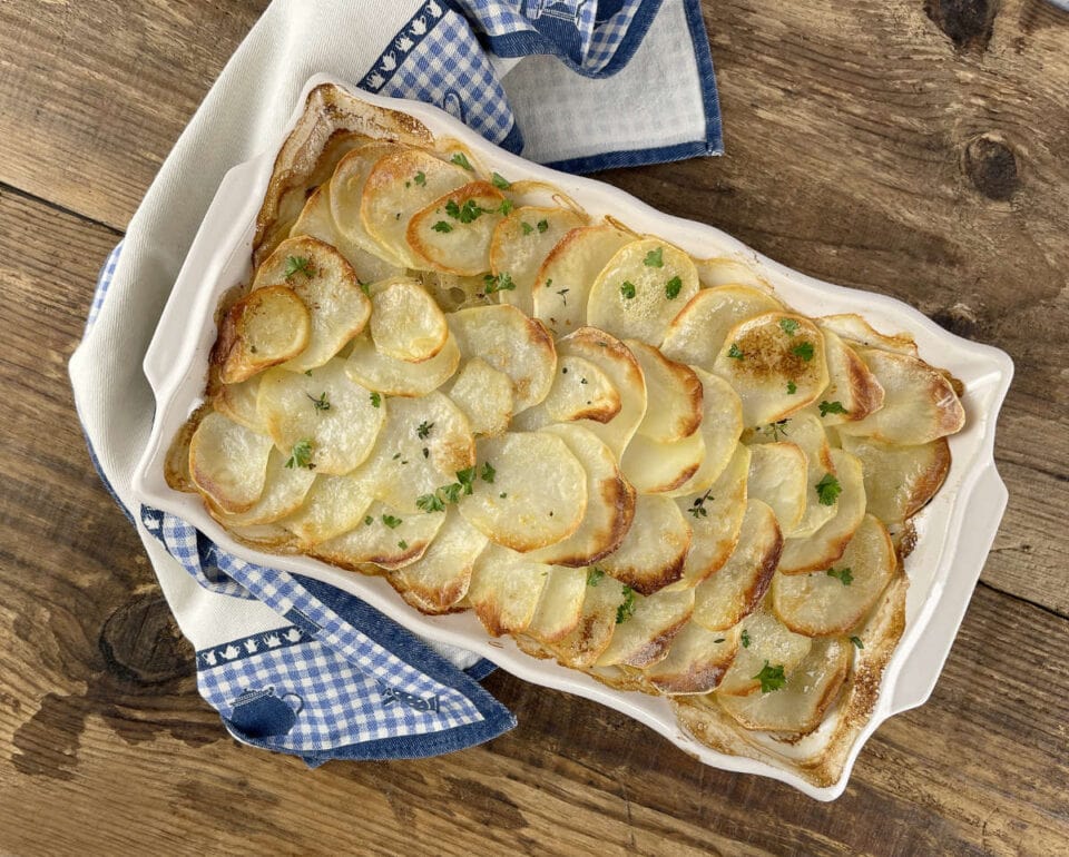 French Boulangère Potatoes (Potato and Onion Bake) - Tales From The ...